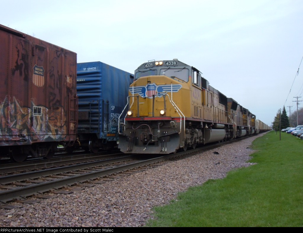 UP 4339, 4951 & 5177